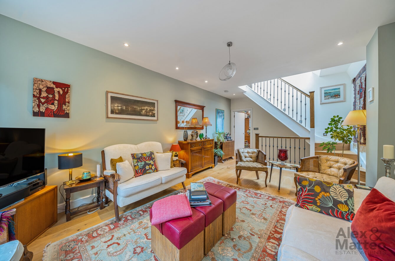 Preparing Your Property for an Autumn Sale | Alex & Matteo Estate Agents